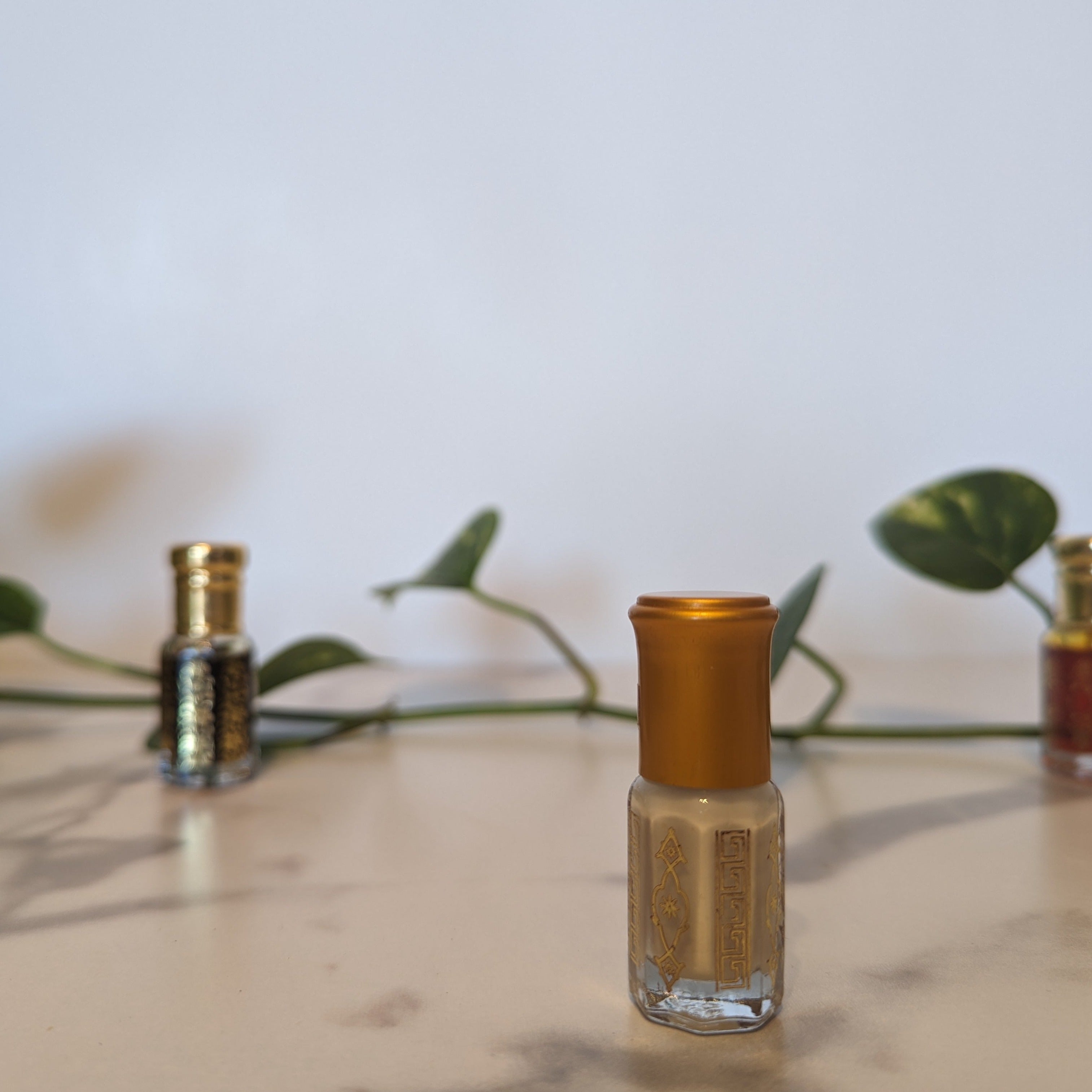 Silk Oudh – Raihaan Oudh Canada